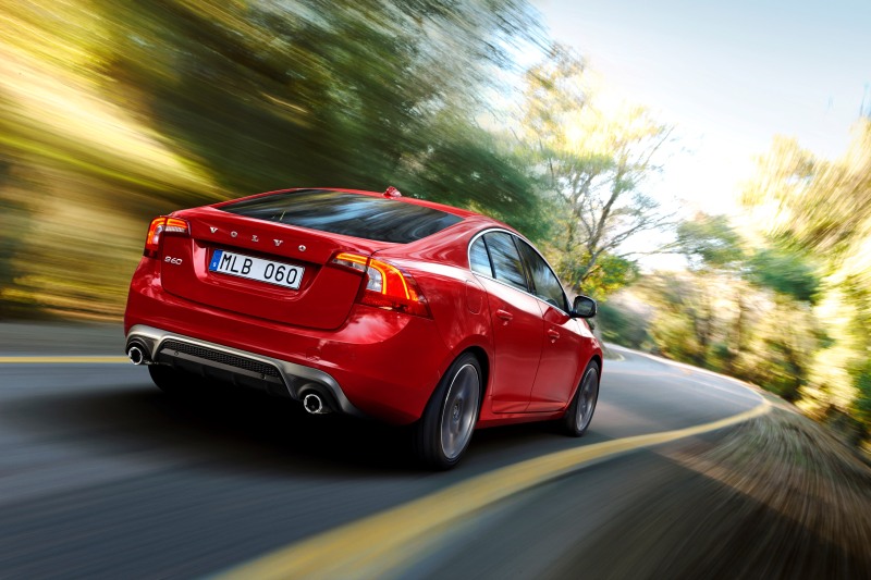 Volvo S60 II (facelift 2013) Polestar 2.0 T6 (367 Hp) AWD Geartronic